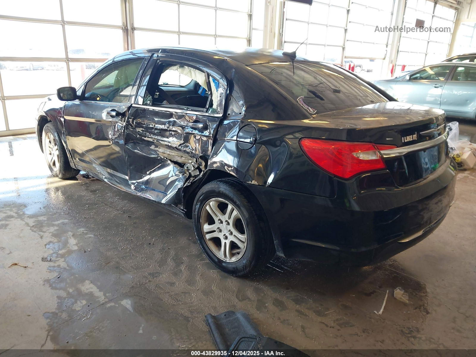 Price & History 2012 Chrysler 200 Lx 2.4l I-4 Dohc, Vvt, 173hp vin ...