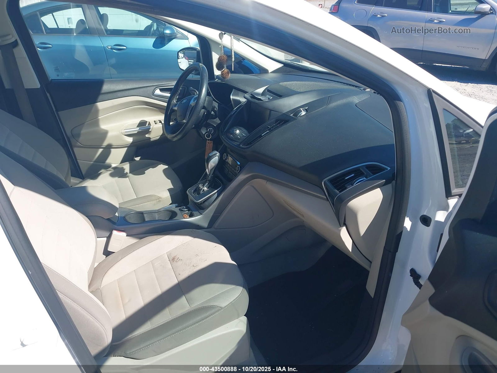 Price & History 2013 Ford C-max Hybrid Se 2.0l I-4 Dohc, Vvt, 141hp vin ...