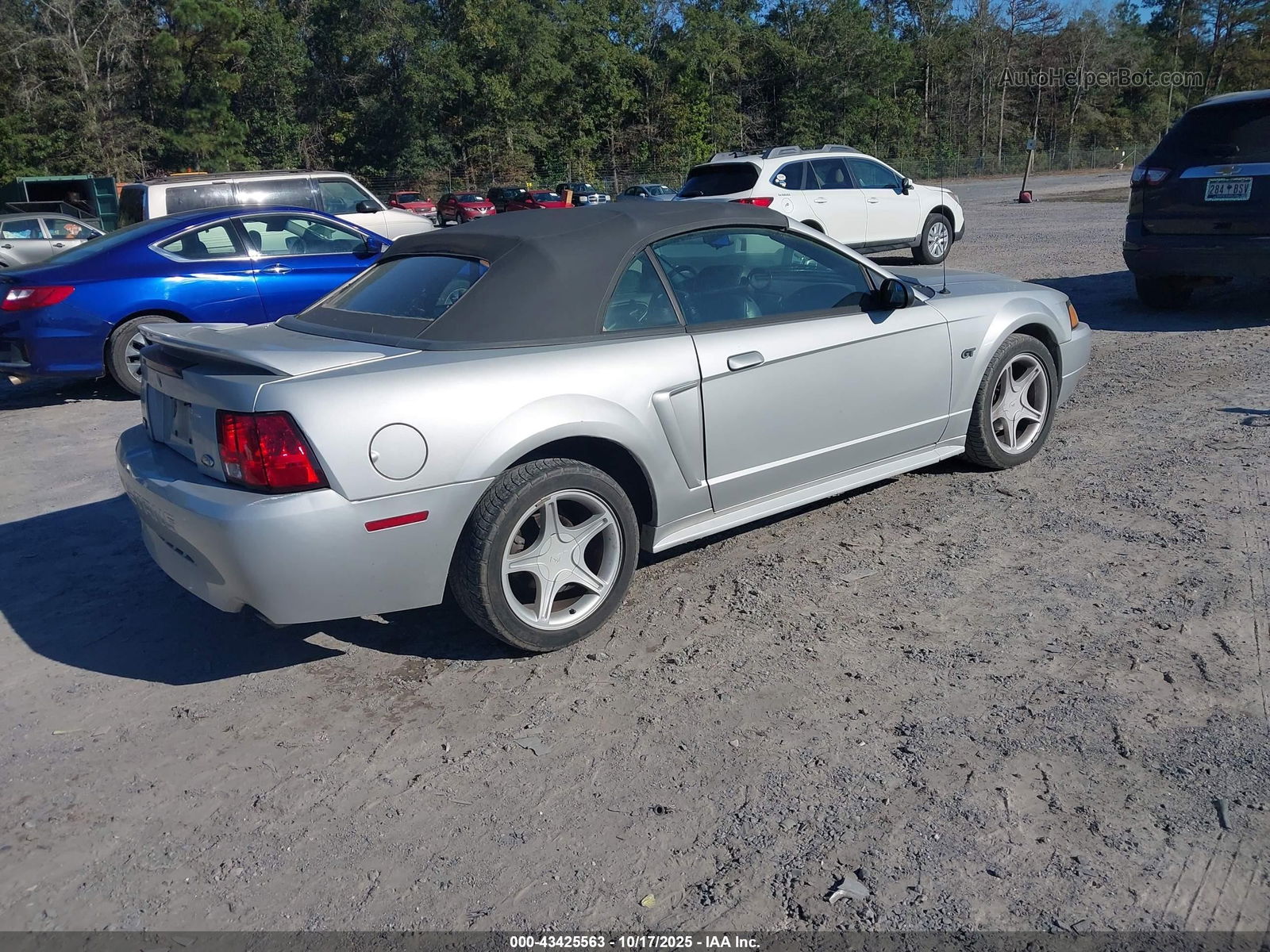 Price & History 2000 Ford Mustang Gt 4.6l V-8 260hp vin ...