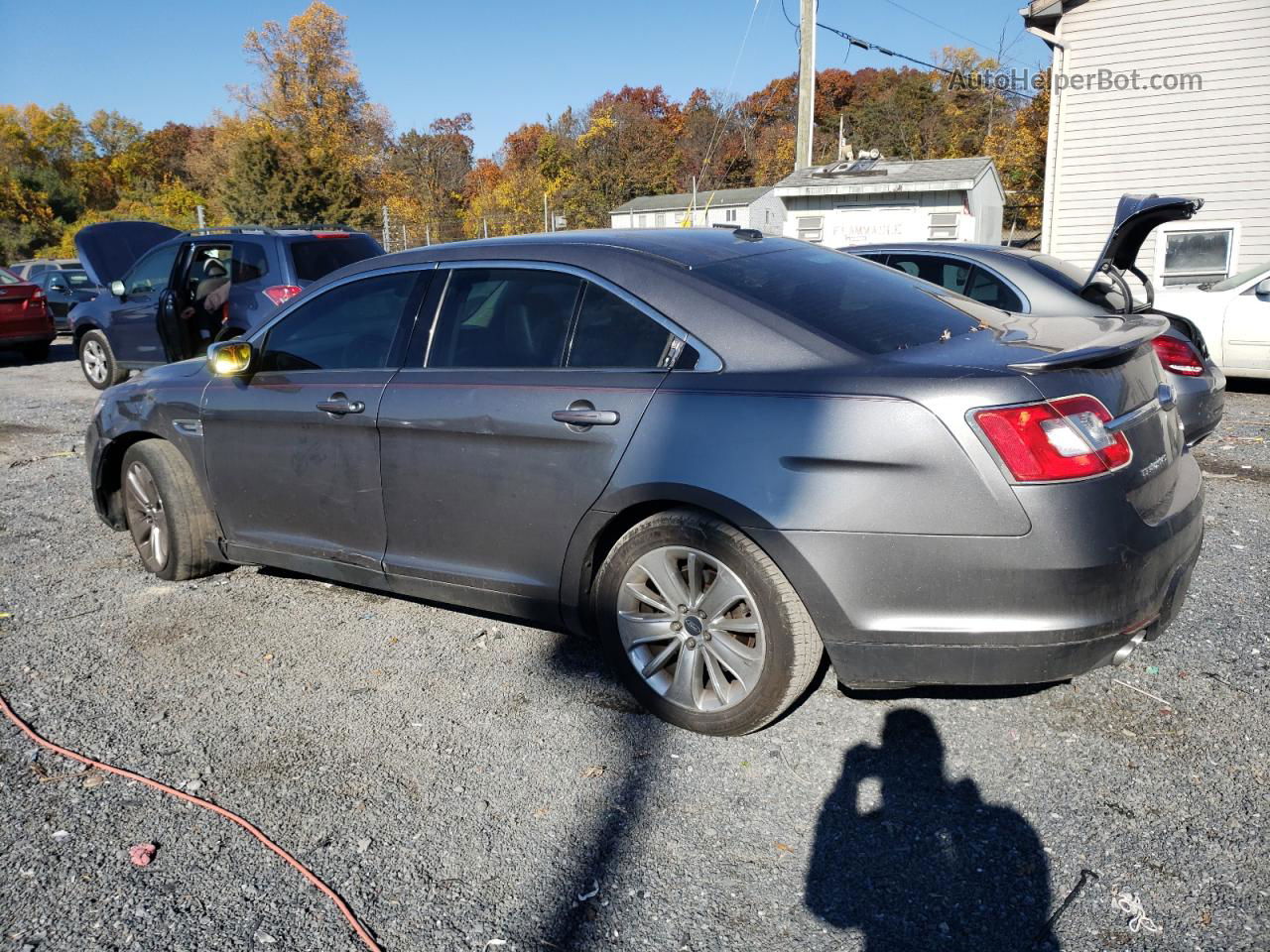 Price & History 2011 Ford Taurus Limited 3.5l 6 vin: 1FAHP2FW7BG190630 | AutoHelperBot