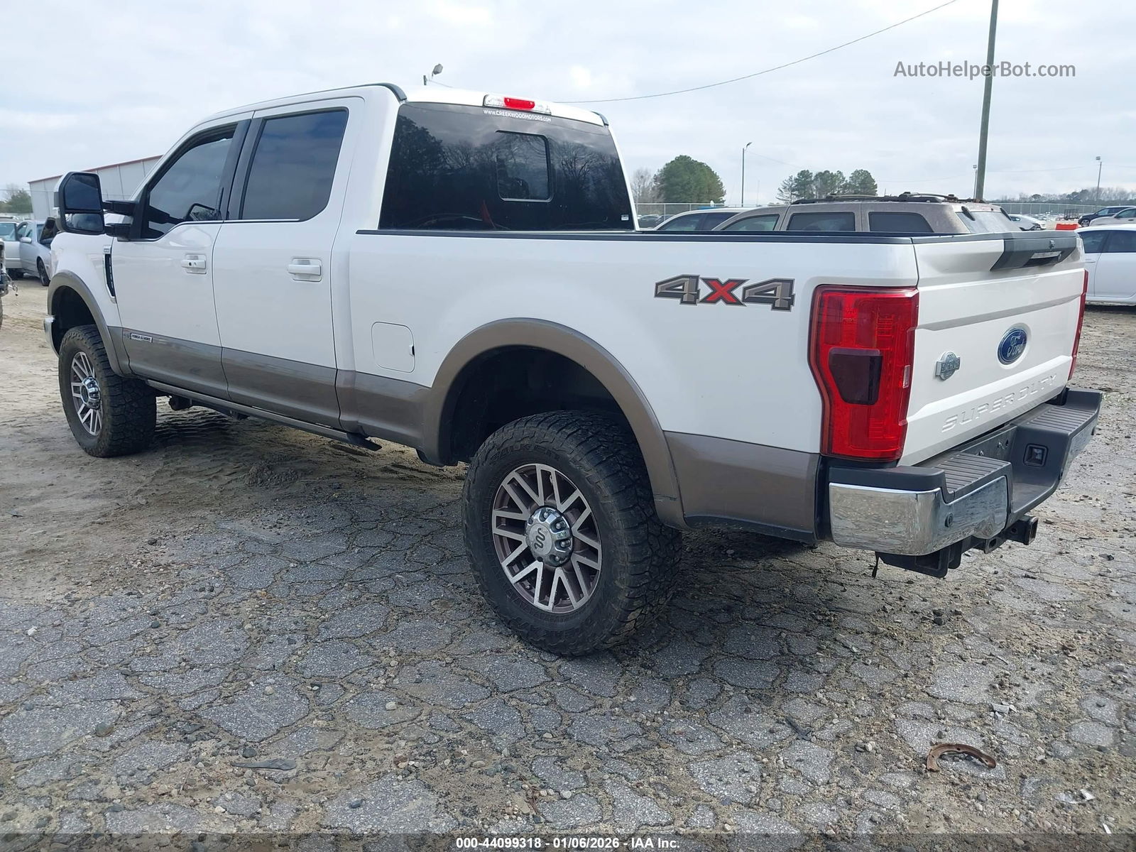Price & History 2019 Ford F-250 King Ranch 6.7l V-8 Di, Turbo, 450hp ...