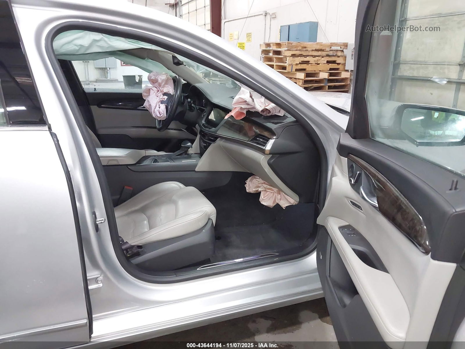 Price & History 2017 Cadillac Ct6 Premium Luxury 3.6l V-6 Di, Dohc, Vvt ...