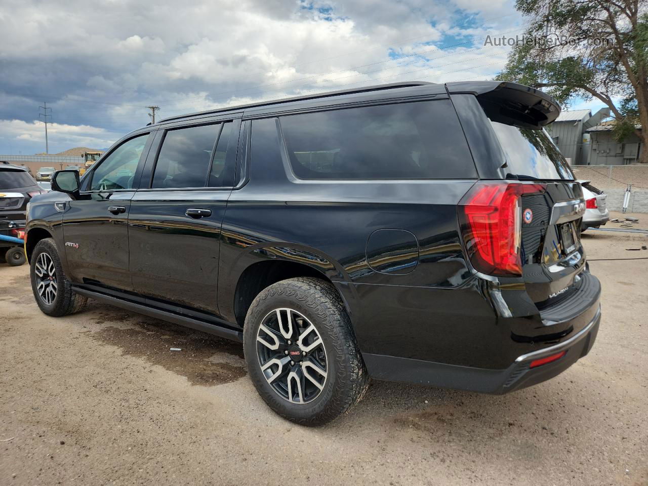 Price & History 2023 Gmc Yukon Xl K1500 At4 5.3l 8 vin ...