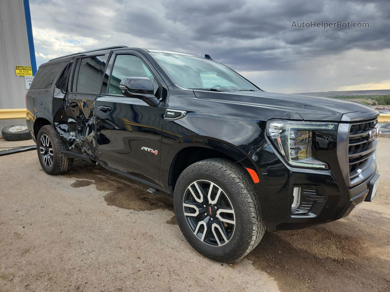 Price & History 2023 Gmc Yukon Xl K1500 At4 5.3l 8 vin ...