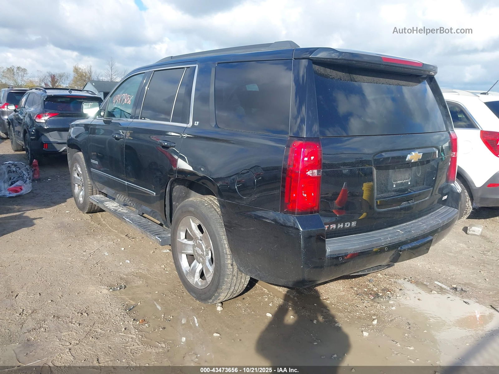 Price & History 2017 Chevrolet Tahoe Lt 5.3l V-8 Di, Vvt, 355hp vin ...