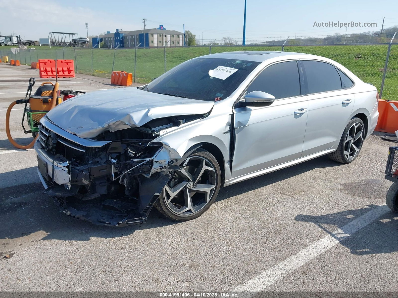 Price & History 2020 Volkswagen Passat 2.0t R-line 2.0l I-4 Di, Dohc ...