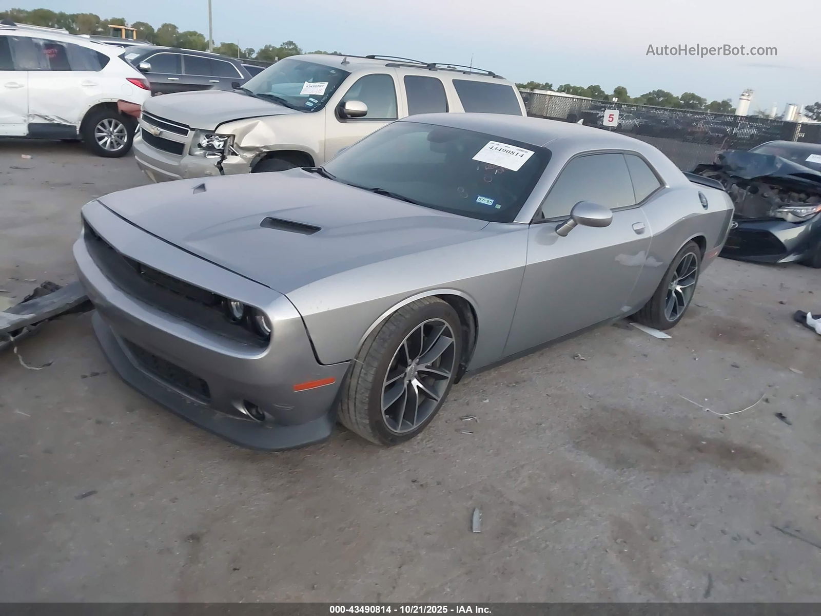 Price & History 2016 Dodge Challenger R/t Scat Pack 6.4l V-8 , 485hp ...