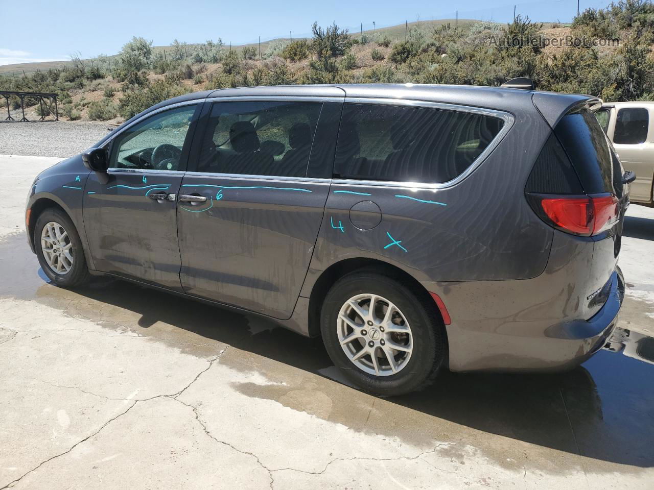 Price & History 2023 Chrysler Voyager Lx 3.6l 6 vin: 2C4RC1CG3PR519671 ...