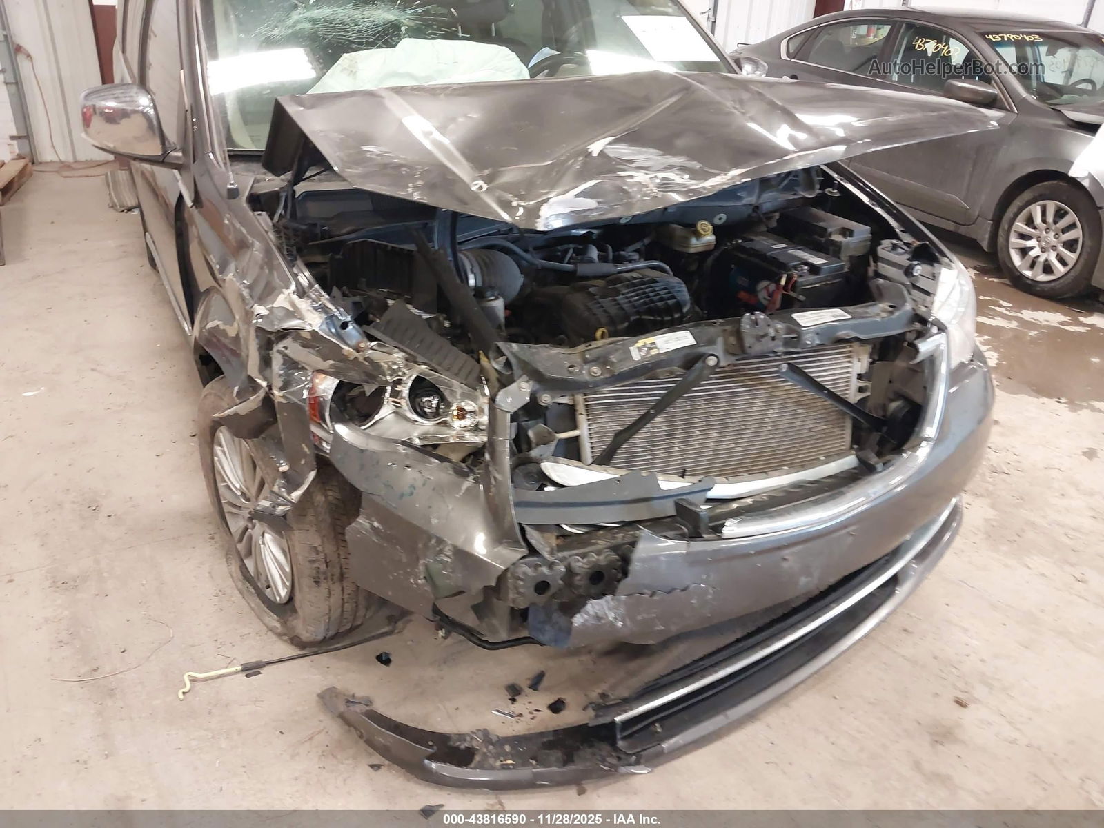 Price & History 2015 Chrysler Town & Country Touring-l 3.6l V-6 Dohc ...