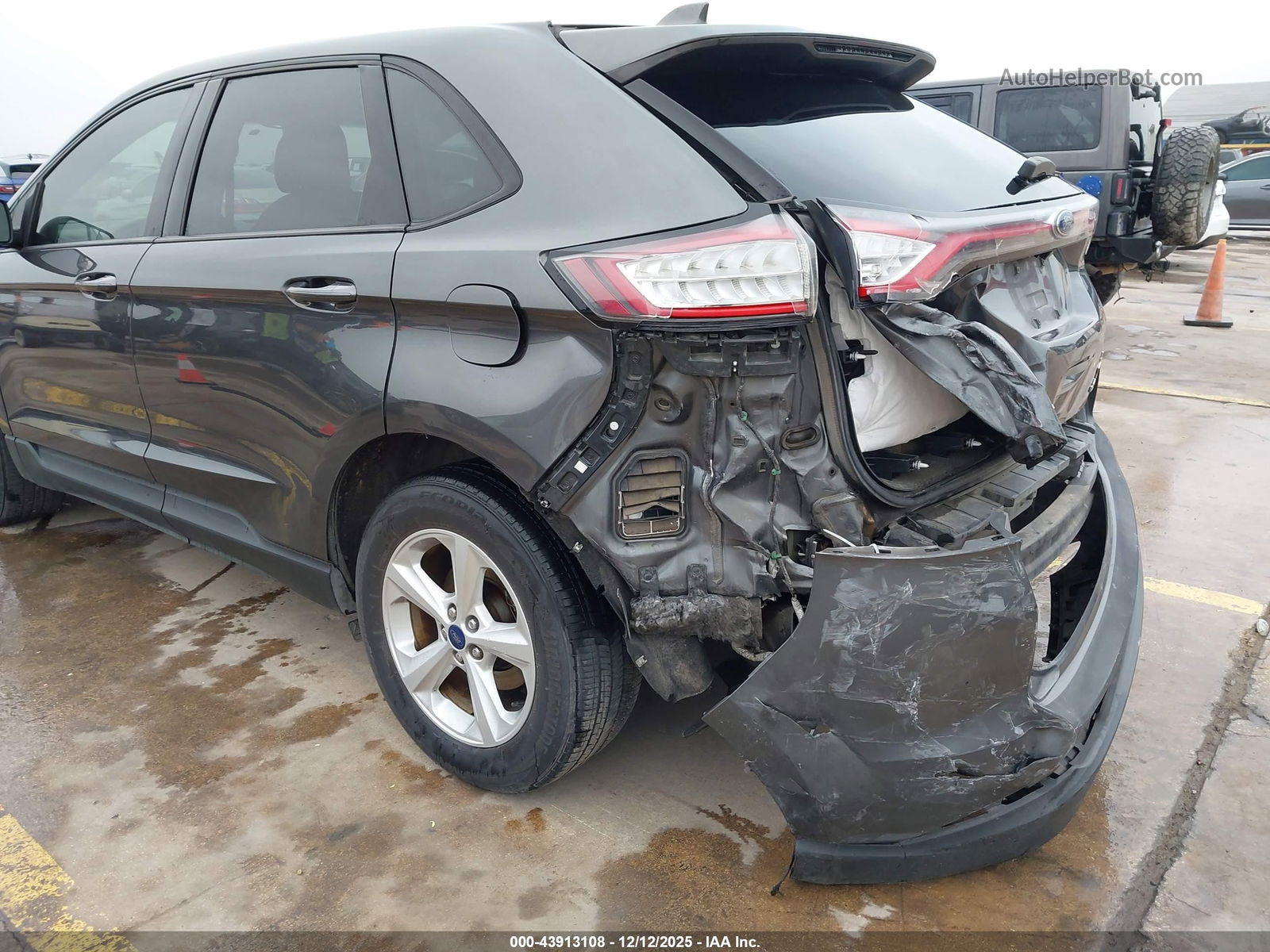 Price & History 2015 Ford Edge Se 2.0l I-4 Di, Dohc, Vvt, Turbo, 245hp ...