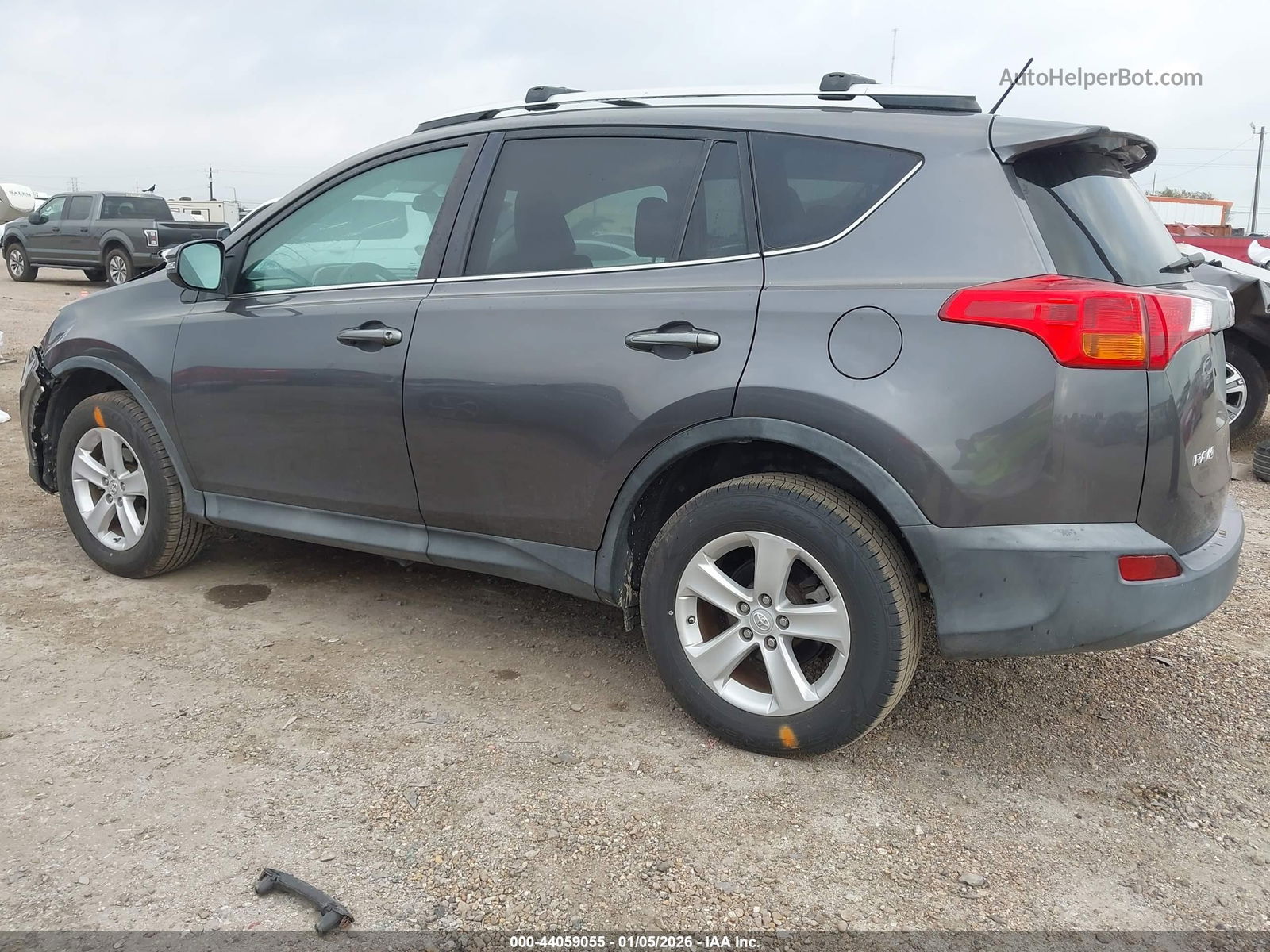 Price & History 2014 Toyota Rav4 Xle 2.5l I-4 Dohc, Vvt, 176hp vin ...