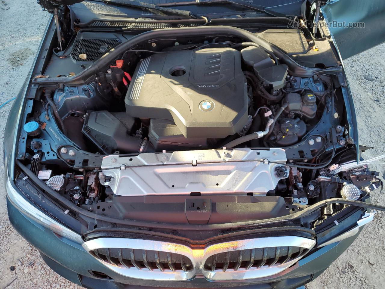 Price & History 2021 Bmw 330i 2.0l 4 vin: 3MW5R1J02M8B94992 | AutoHelperBot