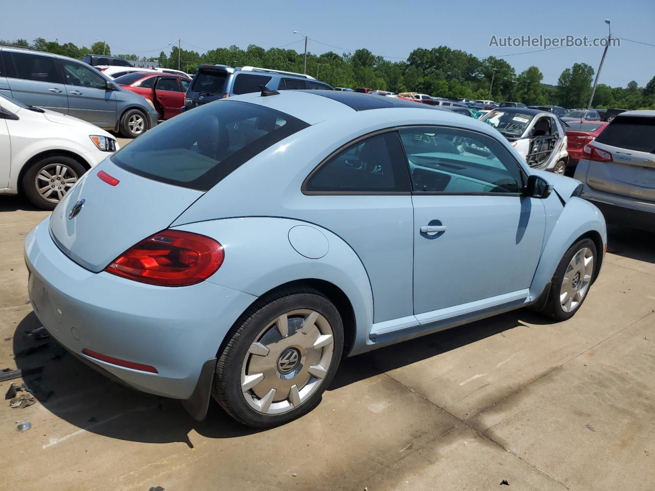 Price & History 2013 Volkswagen Beetle 2.5l 5 vin: 3VWJP7AT7DM675569 ...