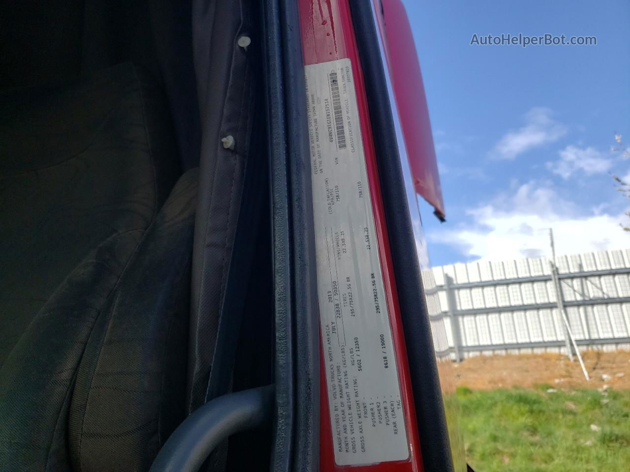 Price & History 2014 Volvo Vn Vnl 15.0l 6 vin: 4V4NC9TG1EN157514 ...