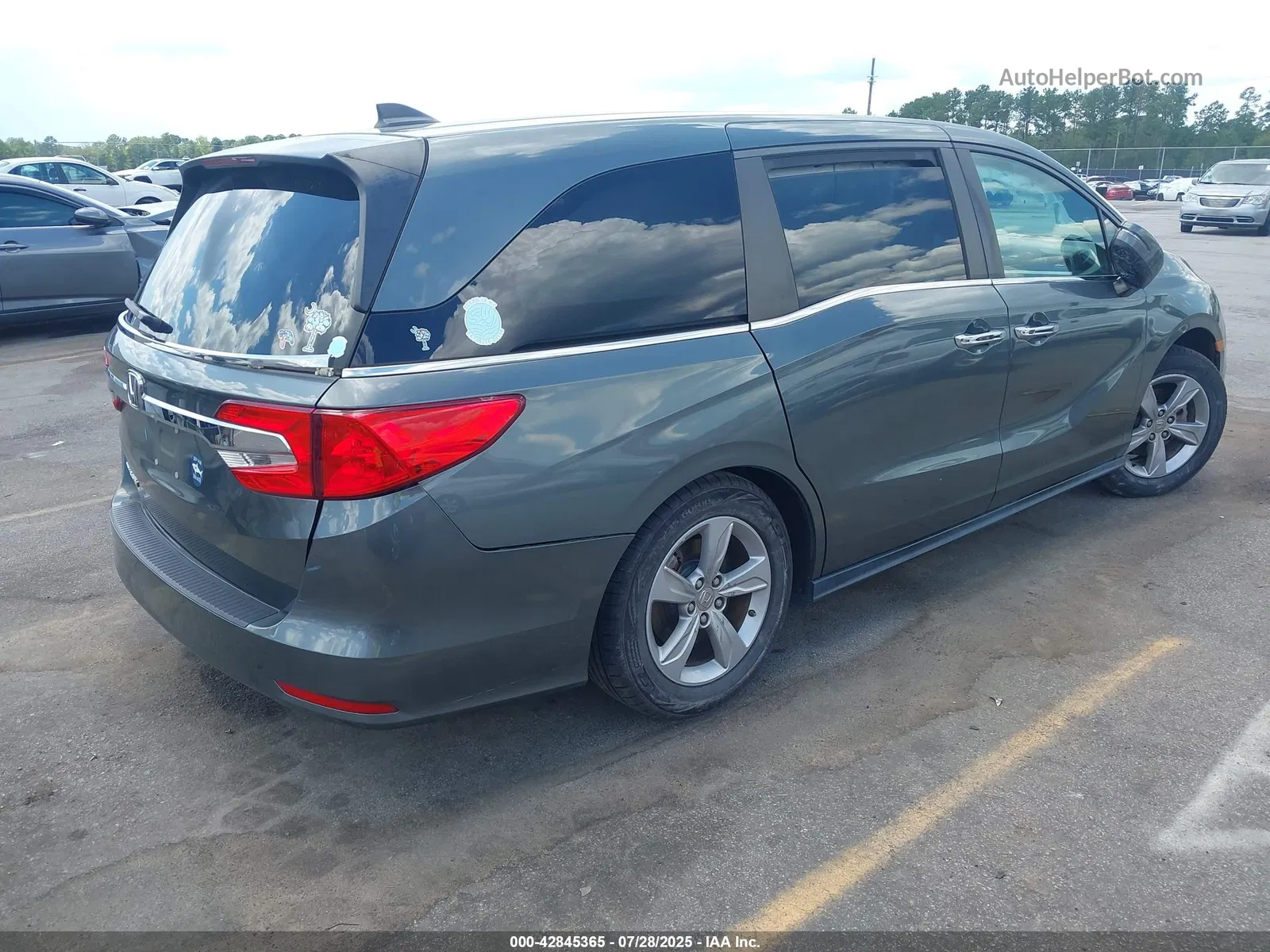 Price & History 2019 Honda Odyssey Ex 3.5l V-6 Di, Vvt, 280hp vin: 5FNRL6H54KB043116 | AutoHelperBot