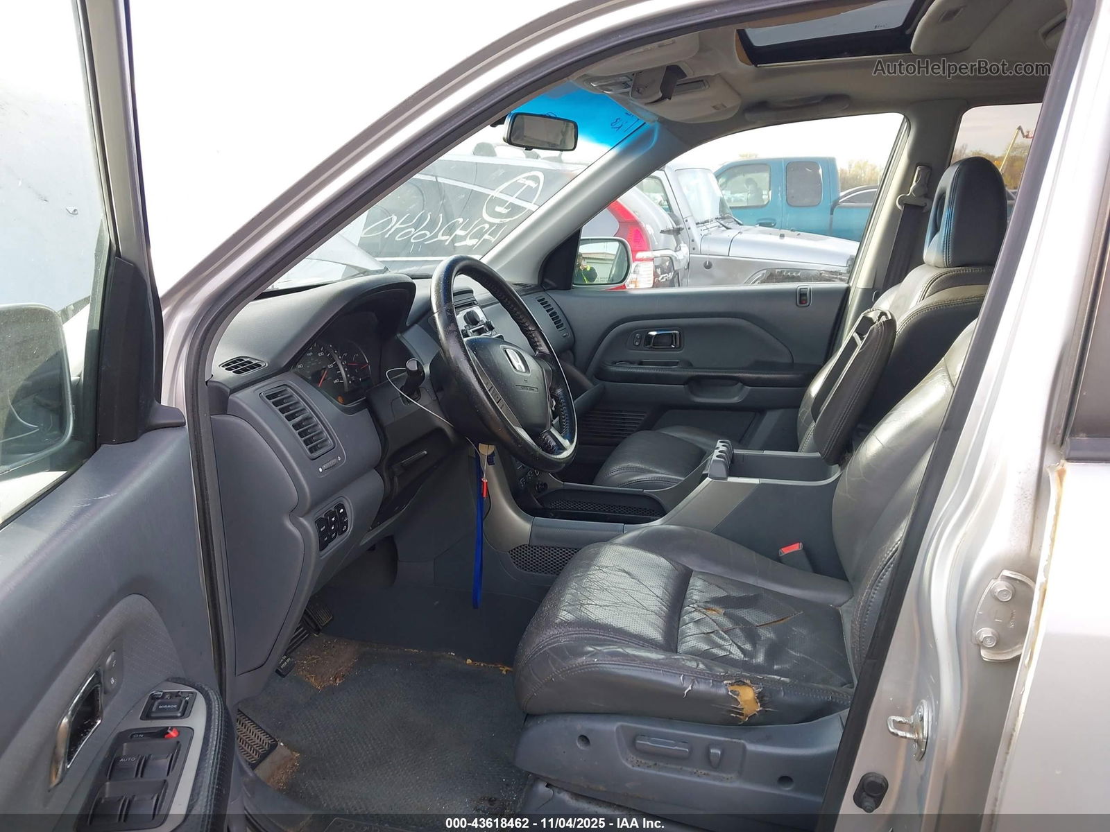 Price & History 2005 Honda Pilot Ex-l 3.5l V-6 Vvt, 255hp vin ...