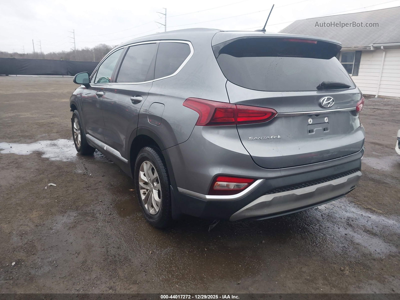 Price & History 2019 Hyundai Santa Fe Se 2.4l I-4 Di, Dohc, Vvt, 185hp ...