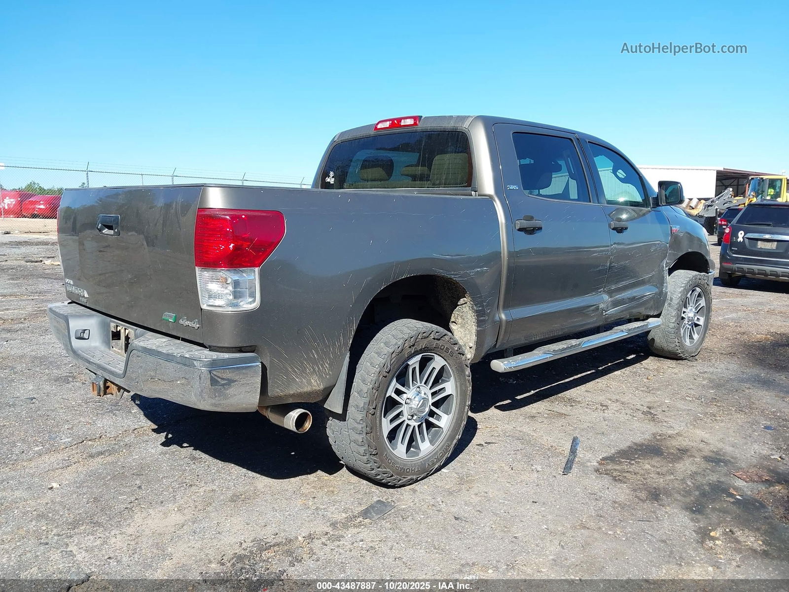 Price & History 2013 Toyota Tundra Grade 5.7l V8 5.7l V-8 Dohc, Vvt ...