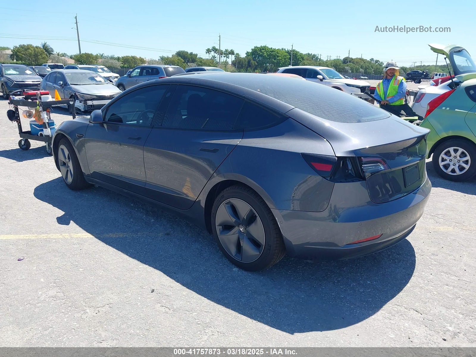 Price & History 2021 Tesla Model 3 Standard Range Plus Rear-wheel Drive ...