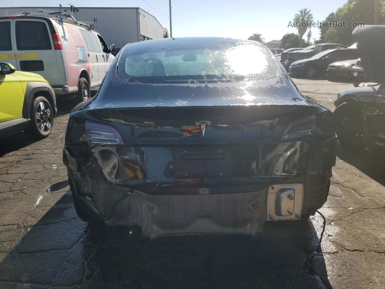 Price & History 2022 Tesla Model 3 vin: 5YJ3E1EA1NF189885 | AutoHelperBot