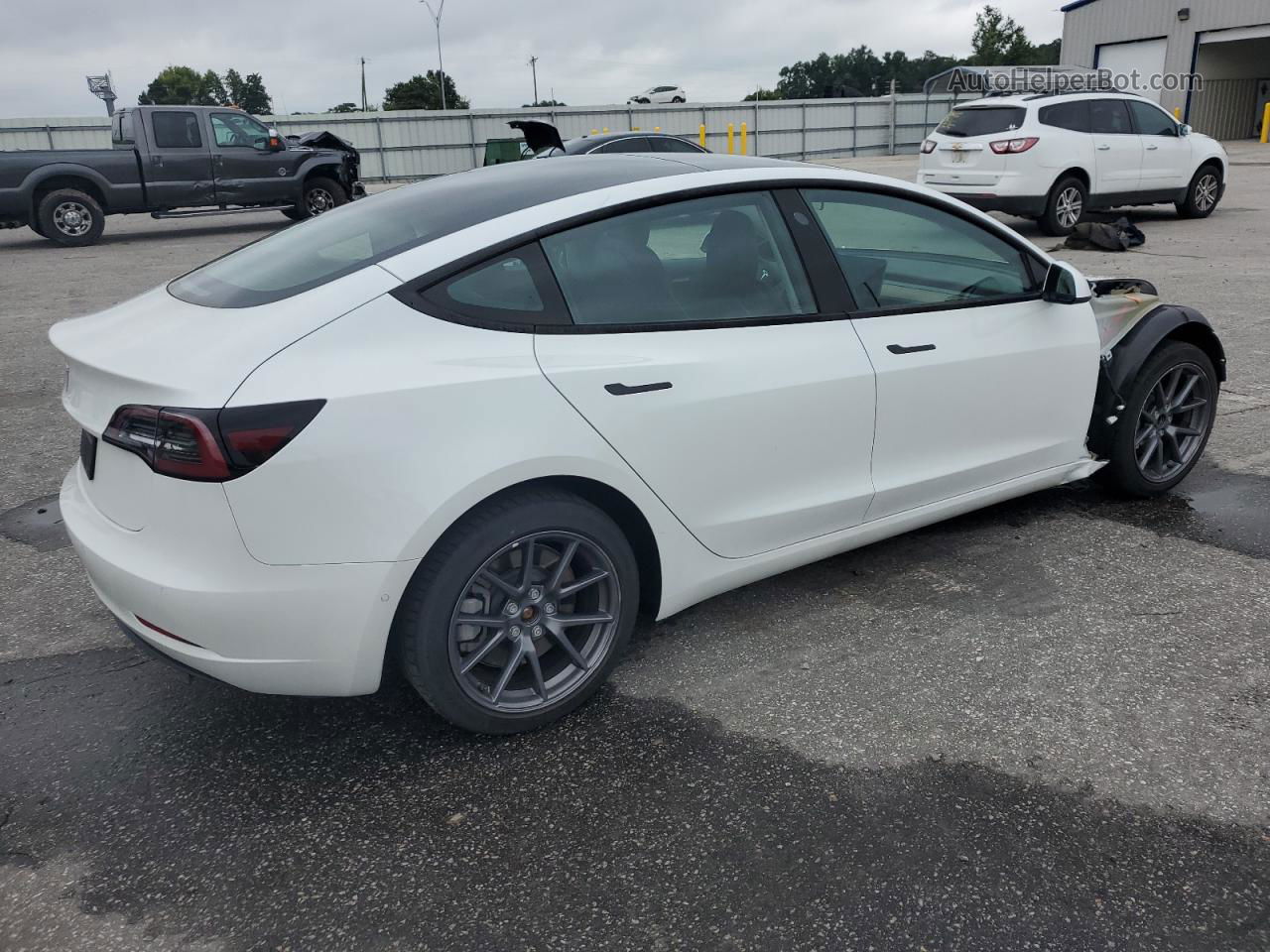 Price & History 2021 Tesla Model 3 vin: 5YJ3E1EA5MF090386 | AutoHelperBot