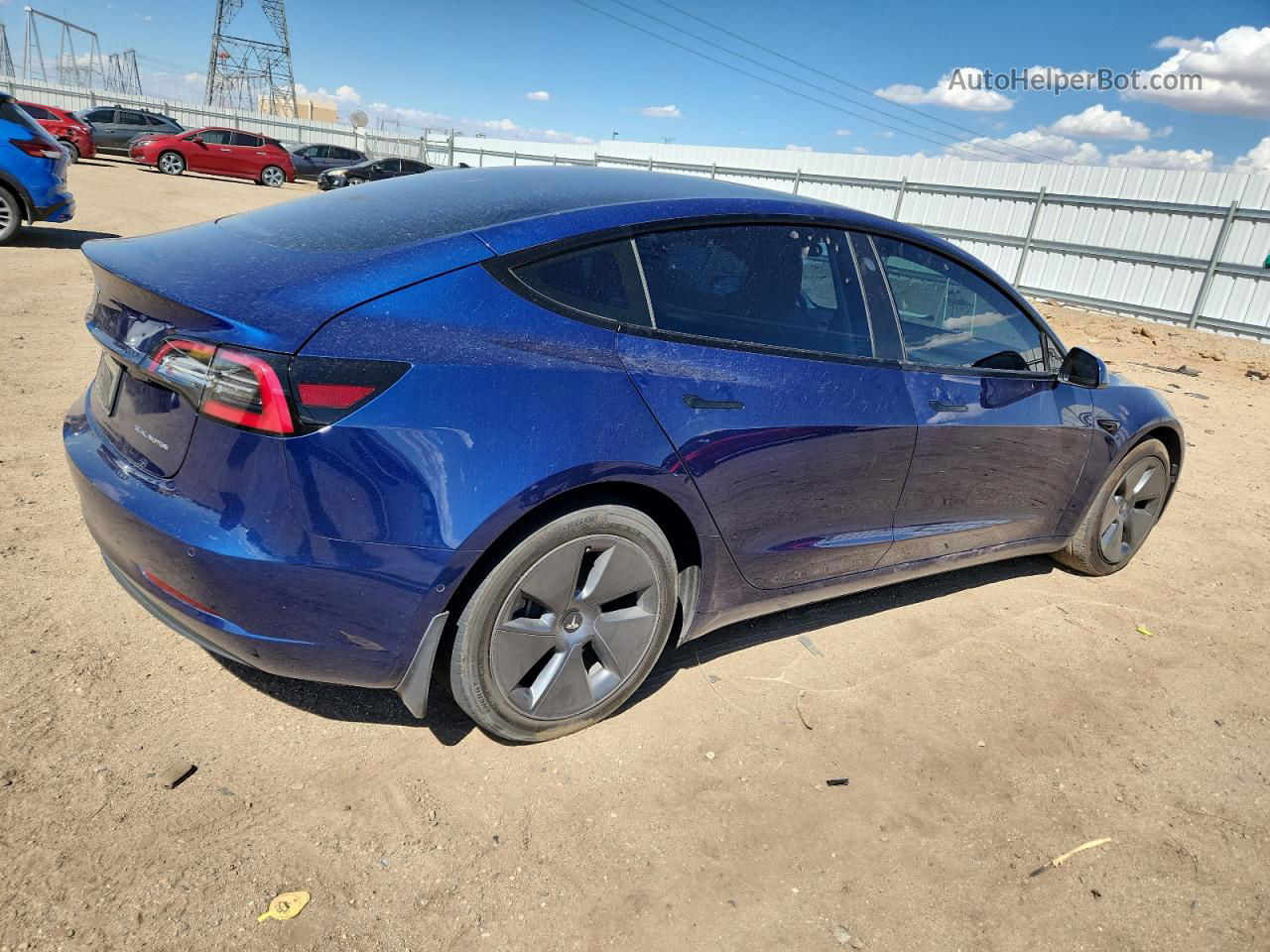 Price & History 2022 Tesla Model 3 vin: 5YJ3E1EB3NF159960 | AutoHelperBot