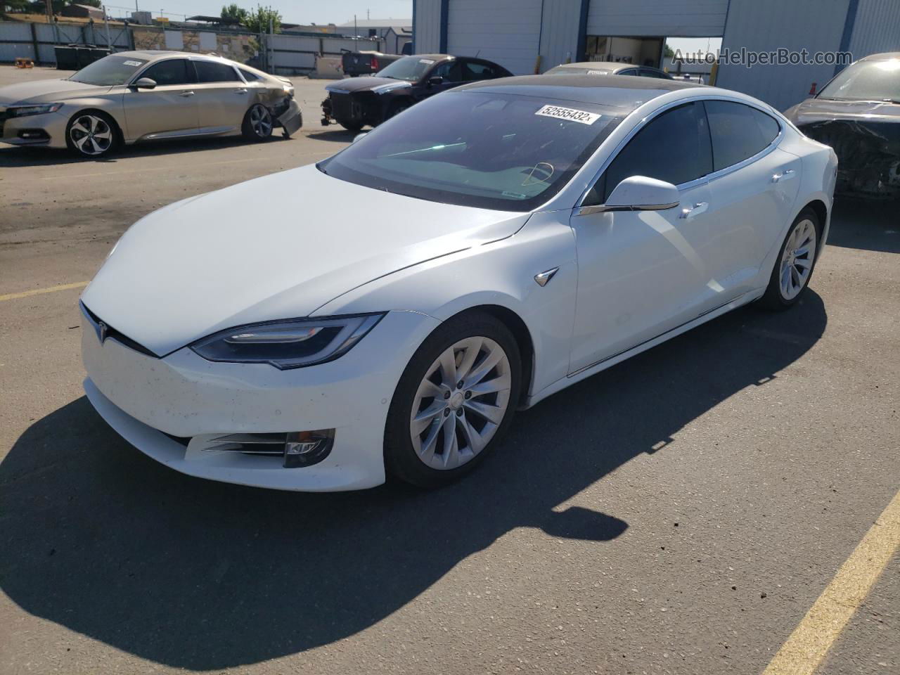 Price & History 2018 Tesla Model S vin: 5YJSA1E20JF277238 | AutoHelperBot