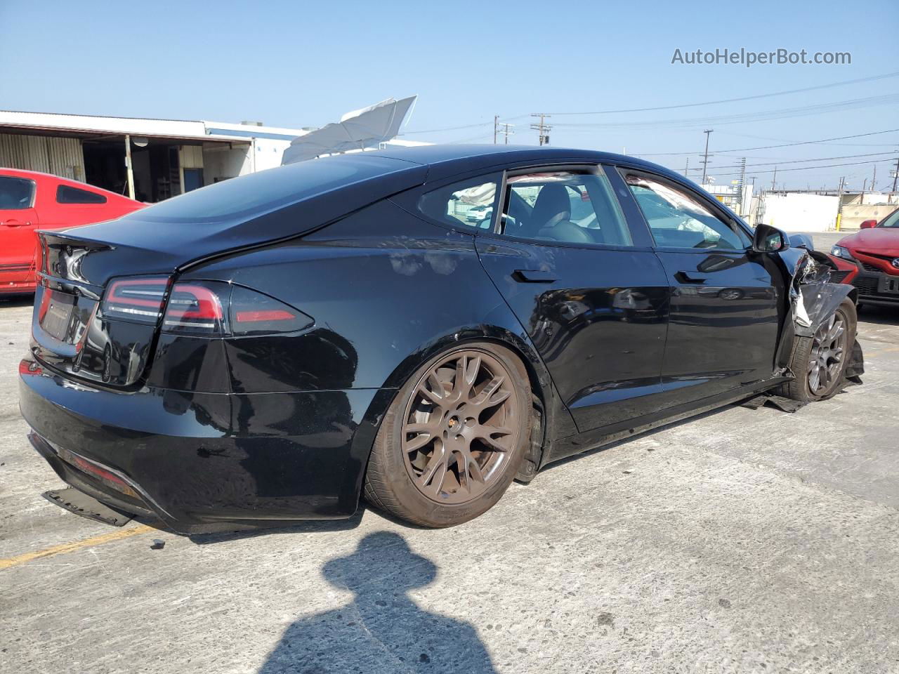 Price & History 2024 Tesla Model S vin: 5YJSA1E56RF537096 | AutoHelperBot