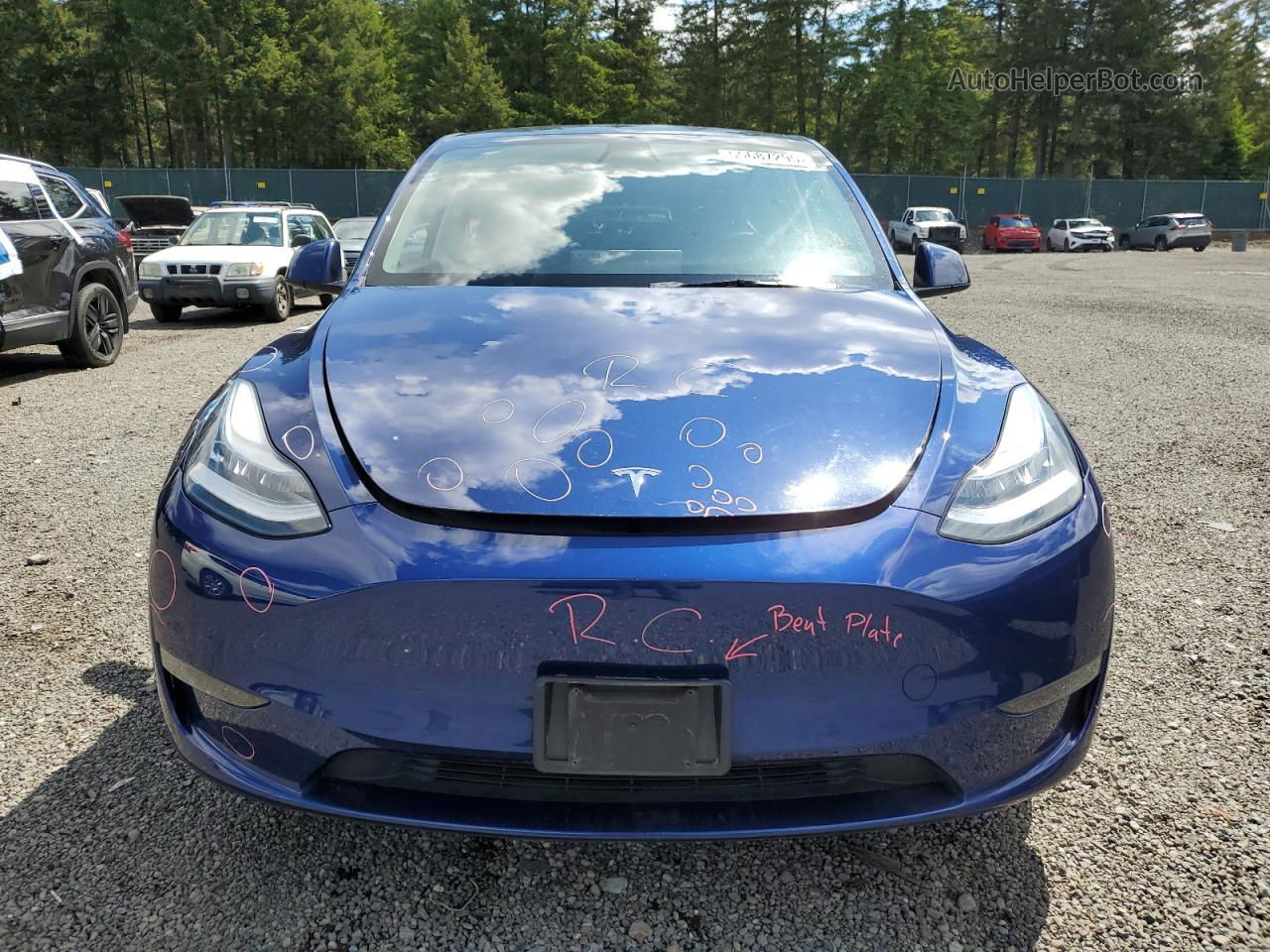 Price & History 2021 Tesla Model Y vin: 5YJYGDEE3MF118867 | AutoHelperBot