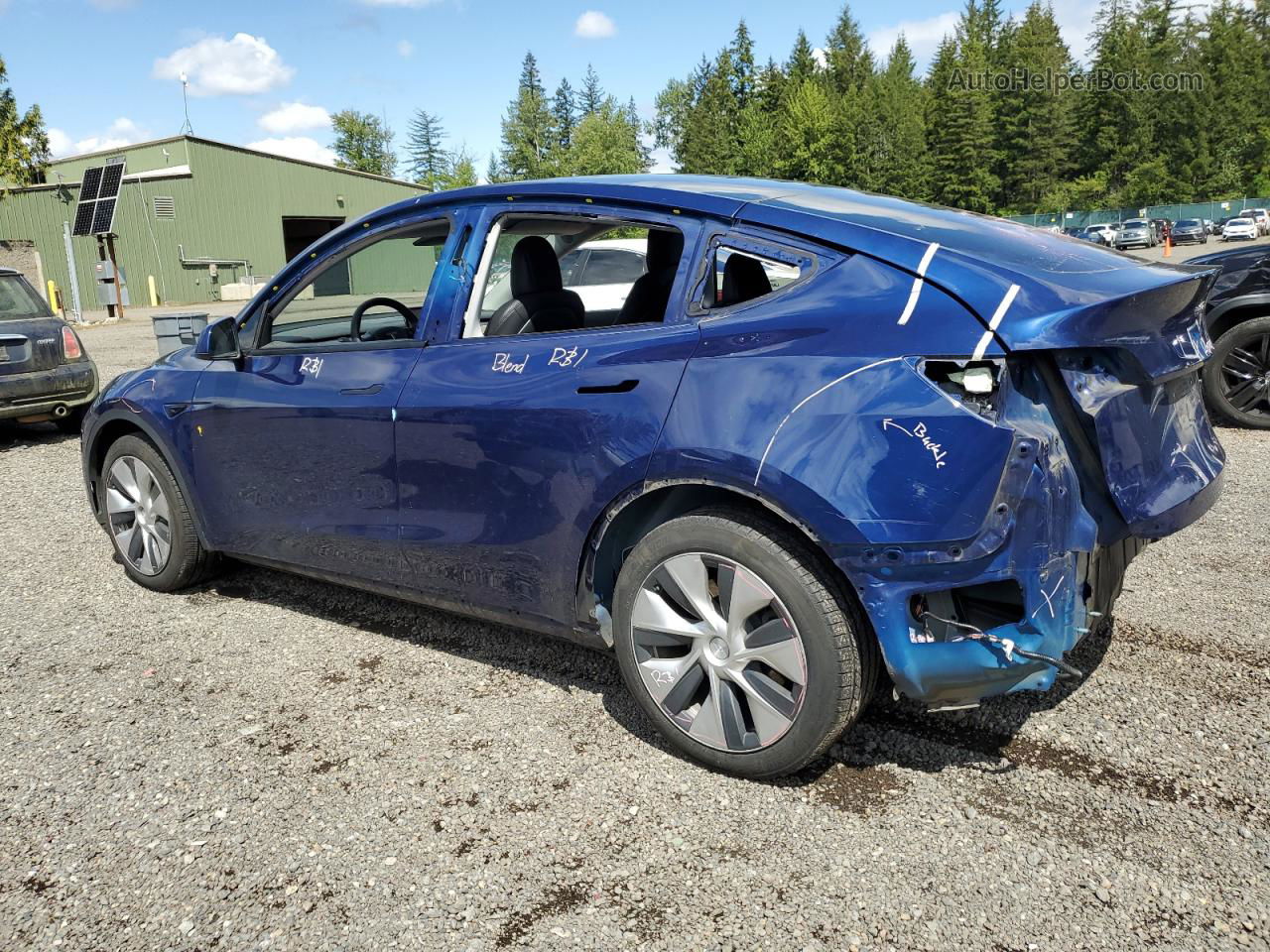 Price & History 2021 Tesla Model Y vin: 5YJYGDEE3MF118867 | AutoHelperBot