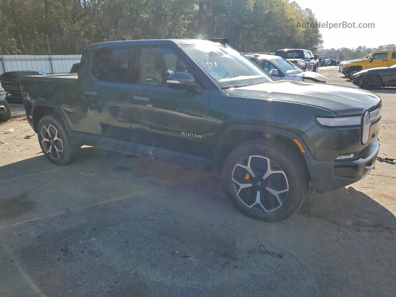 Price & History 2022 Rivian R1t Adventure vin: 7FCTGAAA5NN008749 ...