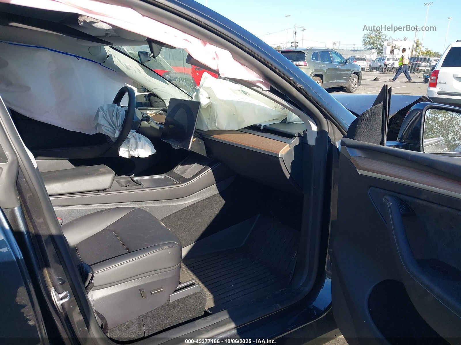 Price & History 2025 Tesla Model Y Long Range Dual Motor Rear-wheel ...