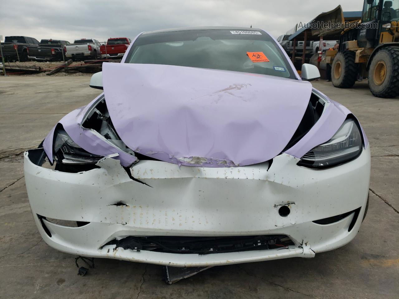 Price & History 2023 Tesla Model Y vin: 7SAYGDEE4PA146777 | AutoHelperBot