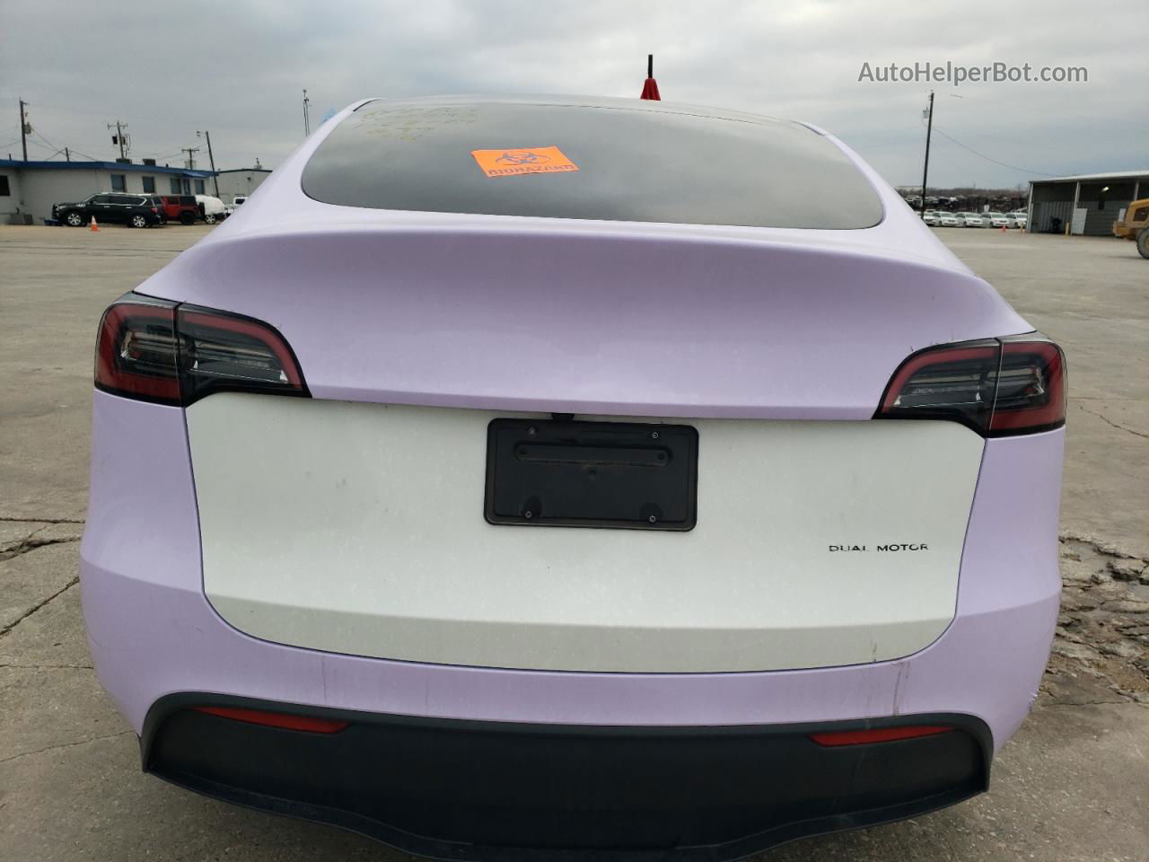 Price & History 2023 Tesla Model Y vin: 7SAYGDEE4PA146777 | AutoHelperBot
