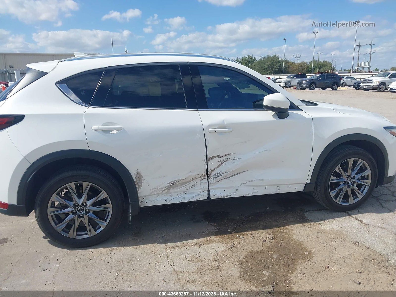 Price & History 2021 Mazda Cx-5 Signature 2.5l I-4 Di, Dohc, Vvt, Turbo ...