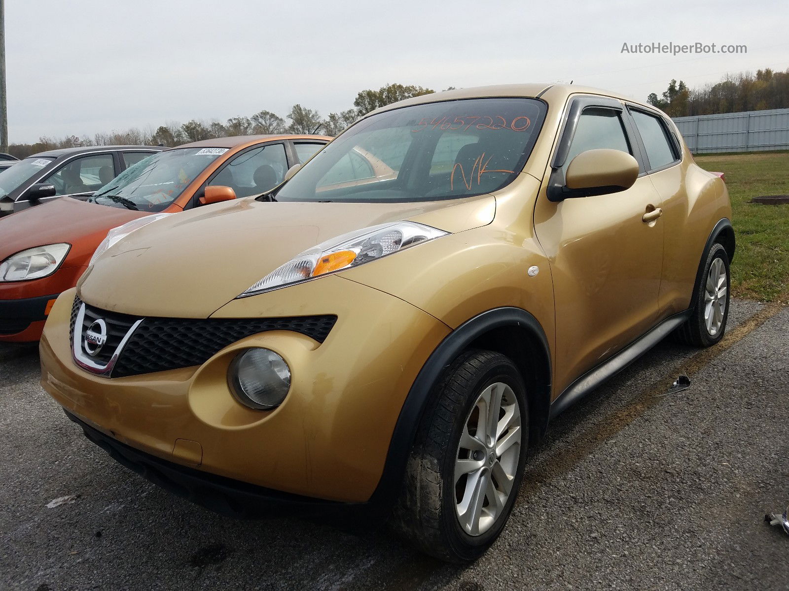 Nissan Juke Atomic Gold
