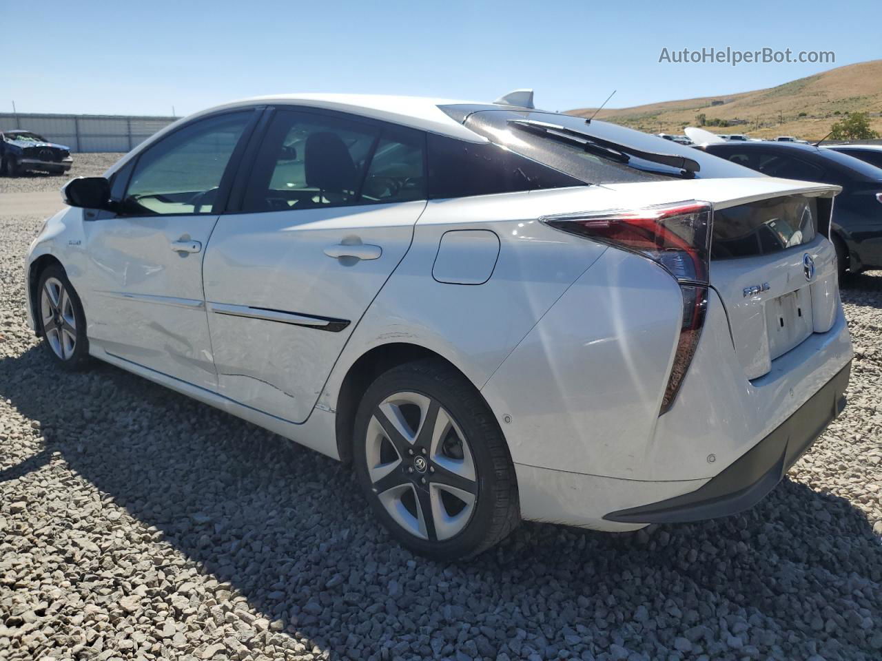 Price & History 2016 Toyota Prius 1.8l 4 vin: JTDKARFUXG3525483 ...