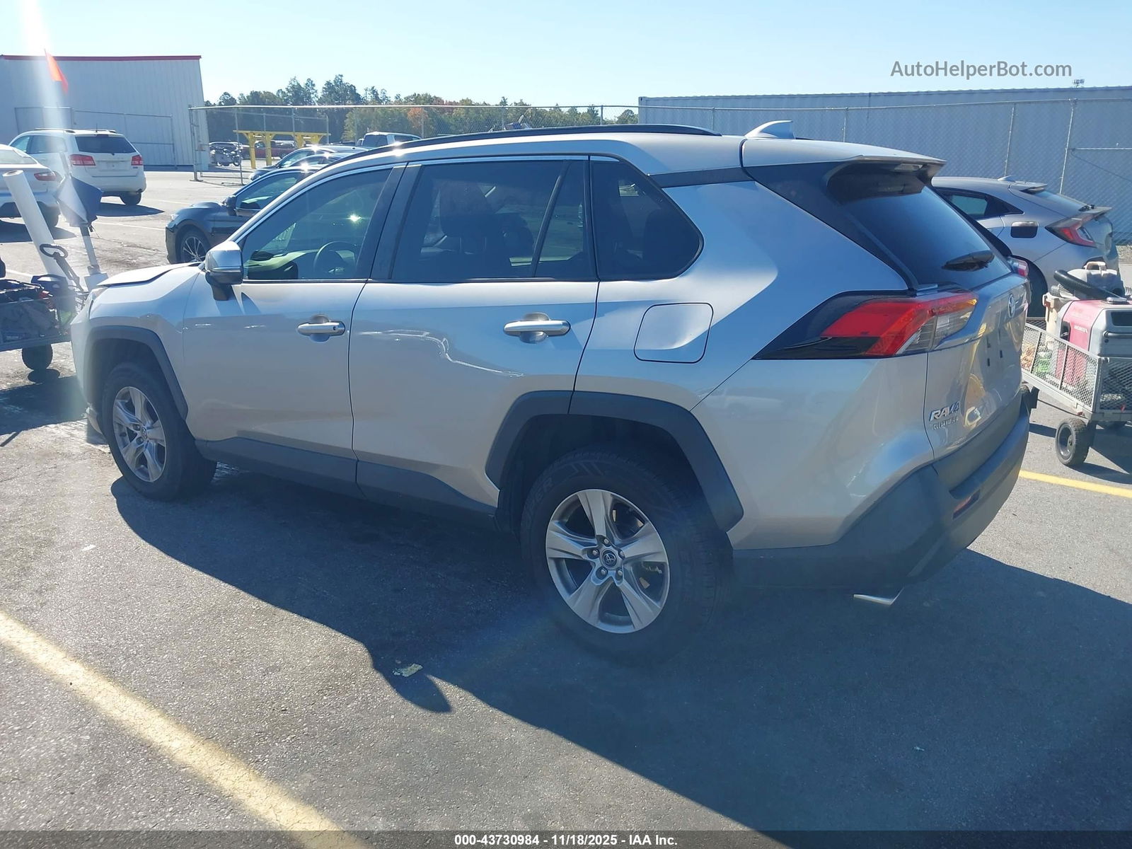 Price & History 2019 Toyota Rav4 Xle 2.5l I-4 Di, Dohc, Vvt, 203hp vin ...
