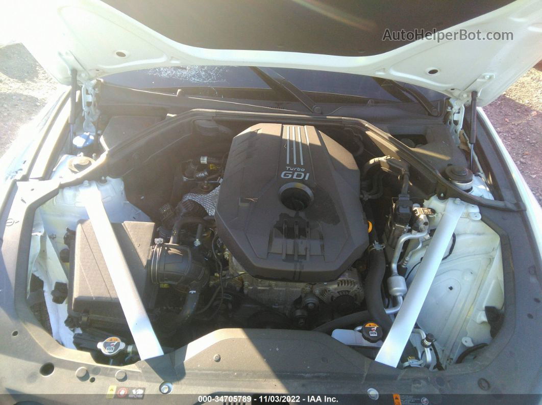 Price & History 2022 Genesis G70 2.0t 2.0l Turbo Gdi I4 vin: KMTG34TA5NU086800 | AutoHelperBot