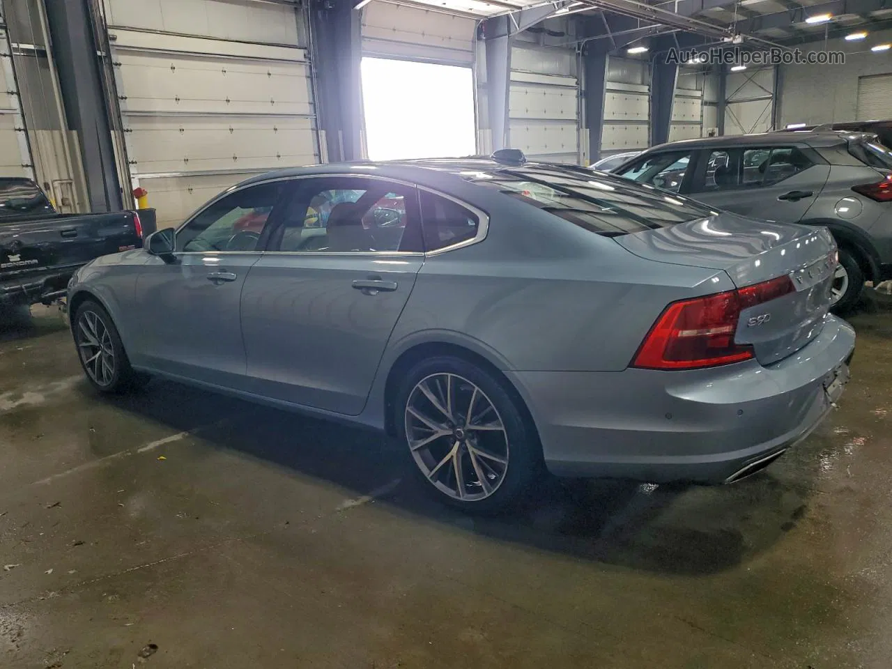 Price & History 2018 Volvo S90 T6 Momentum 2.0l 4 vin ...