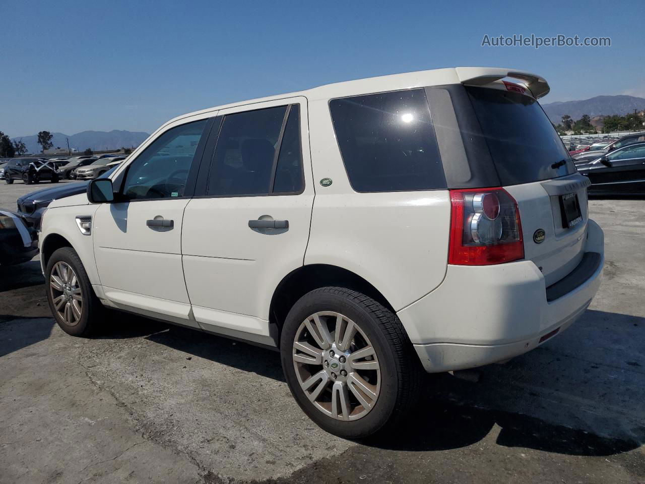 Price & History 2010 Land Rover Lr2 Hse 3.2l 6 vin: SALFR2BN1AH203432 ...