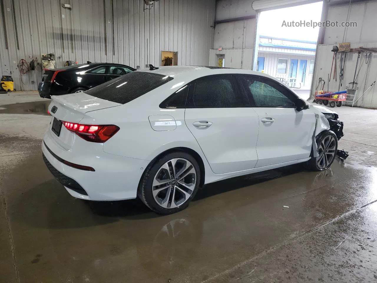 Price & History 2025 Audi A3 Premium Plus 2.0l 4 vin: WAUHUDGY9SA052389 ...