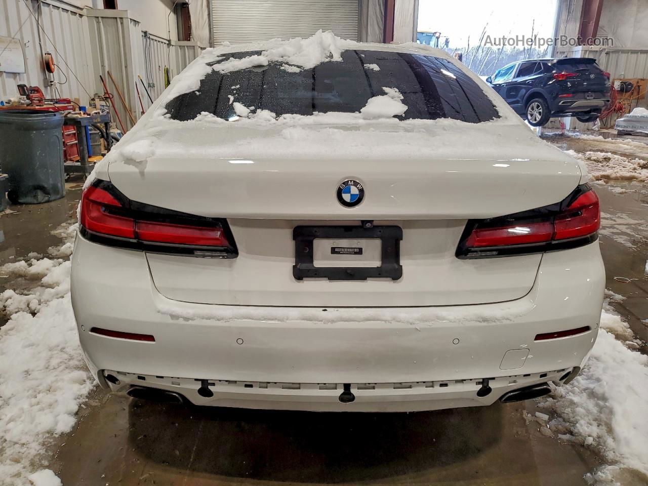Price & History 2021 Bmw 530 Xi 2.0l 4 vin: WBA13BJ07MCF95939 ...