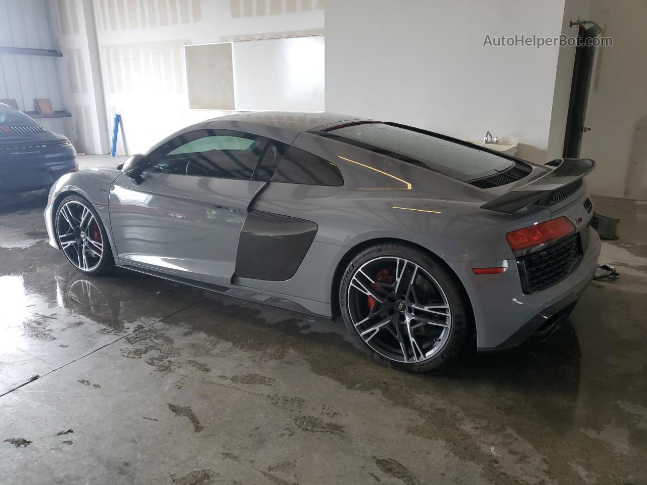 Price & History 2022 Audi R8 5.2l 10 vin: WUAKBAFX5N7900102 | AutoHelperBot