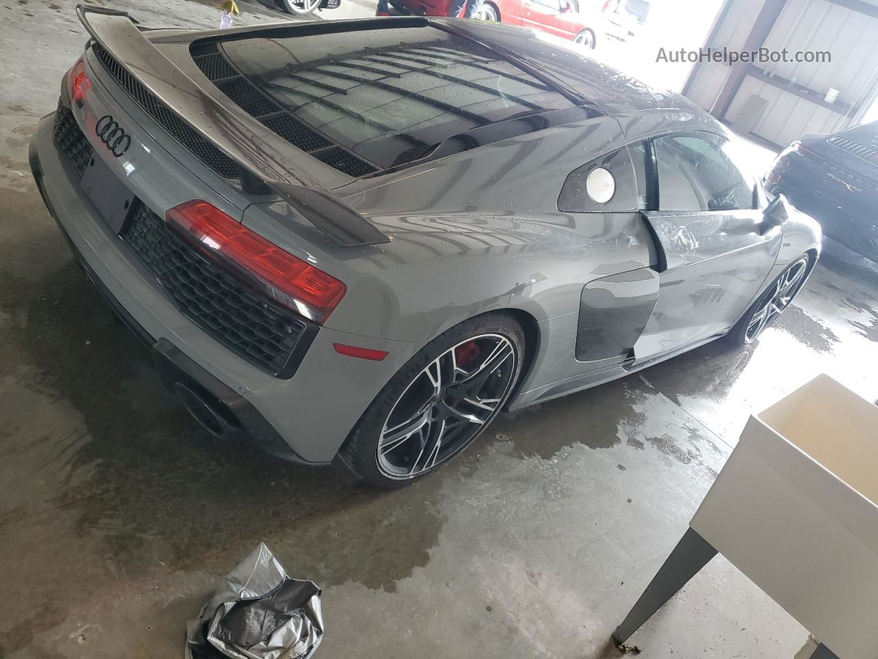 Price & History 2022 Audi R8 5.2l 10 vin: WUAKBAFX5N7900102 | AutoHelperBot