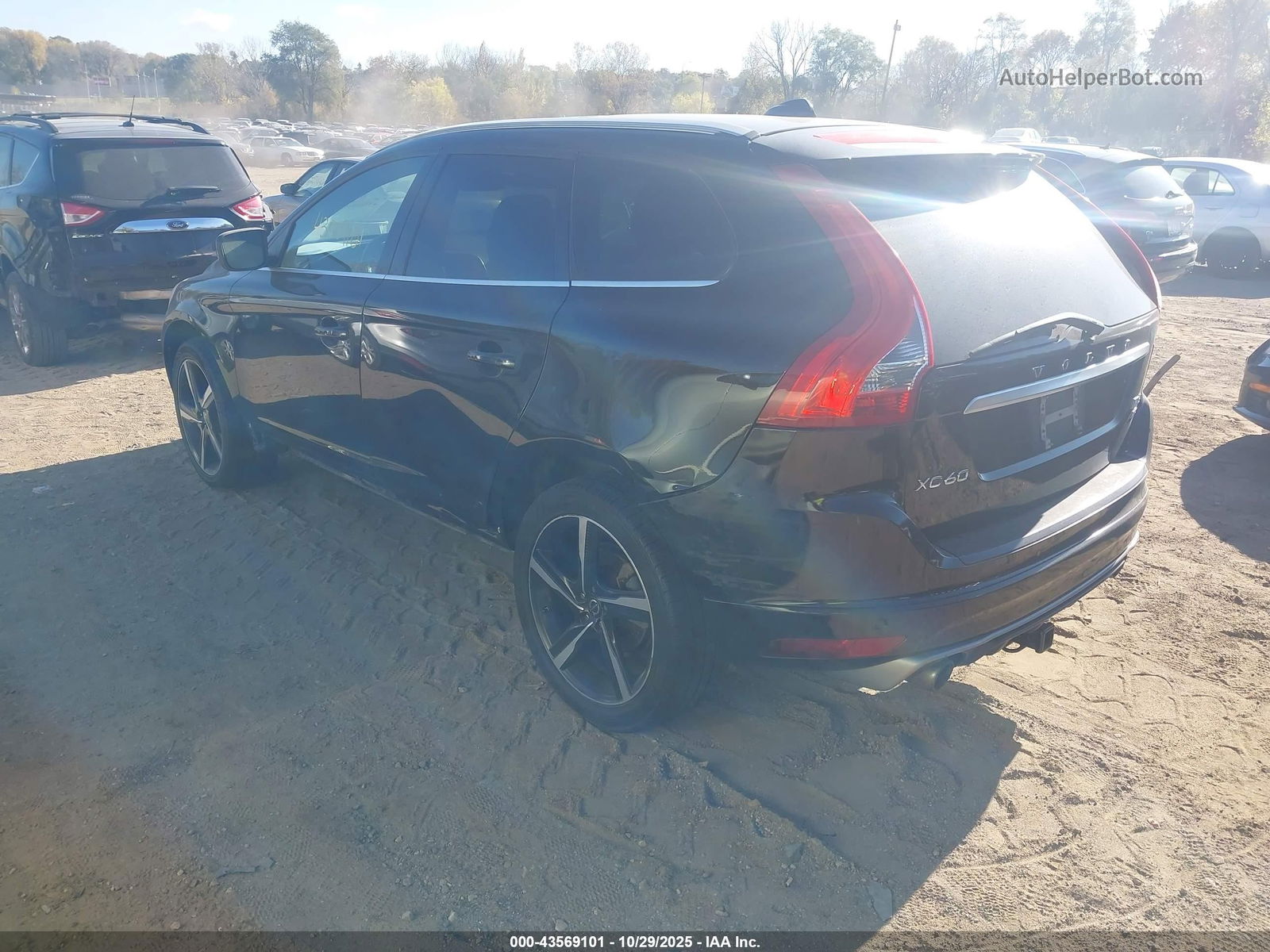 Price & History 2015 Volvo Xc60 T6 R-design Platinum 3.0l I-6 Dohc, Vvt ...