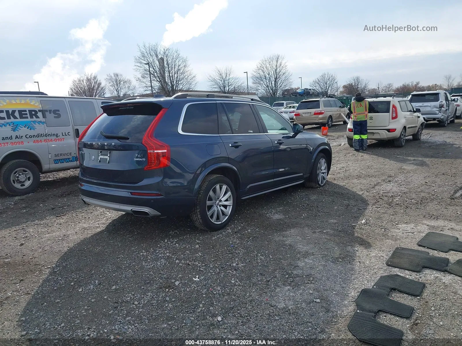 Price & History 2019 Volvo Xc90 T6 Momentum 2.0l I-4 Di, Dohc, Vvt ...